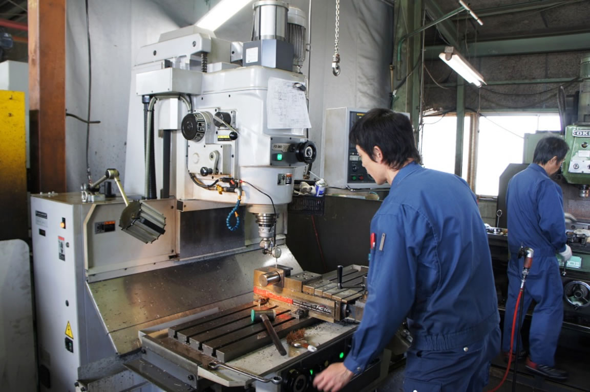 設備紹介｜齋藤鐵工株式会社